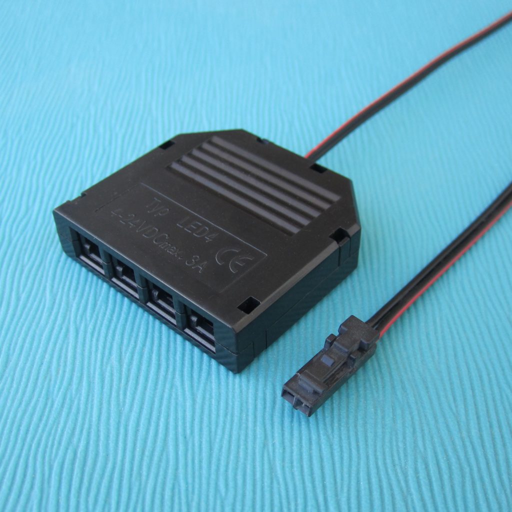 LED 4-way Dupont Distributor box,4-way Dupont Juction box|2Pin ...